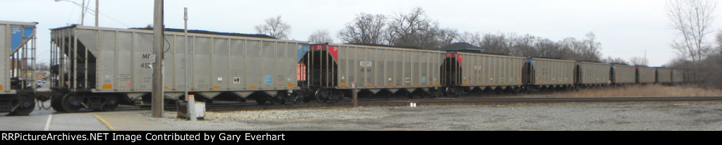 Eastbound BNSF Unit Coal Train - east view